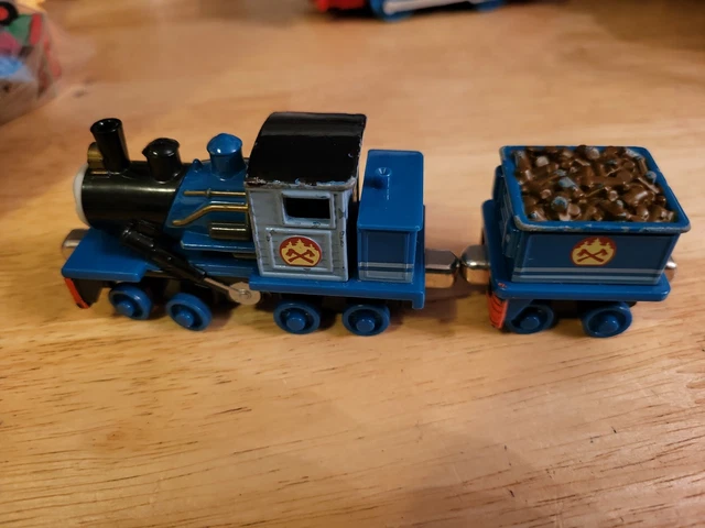 THOMAS & FRIENDS Take n Play Along Train Tank Ferdinand Engine w Tender ...