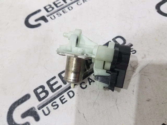 GENUINE VOLVO XC40 2018-2022 V90 S90 Xc90 Adblue Tank Pressure Sensor ...