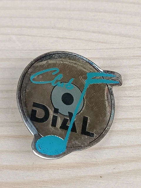PIN'S VINTAGE PINS Collector publicitaire club Dial lot CD184 EUR 3,90 ...