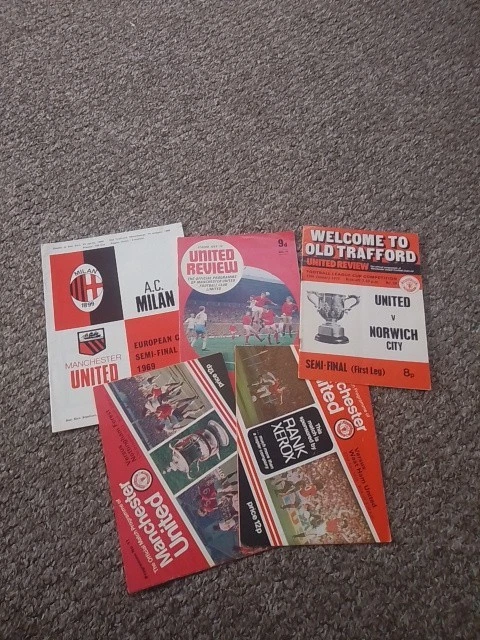 9X MAN UTD Programmes (Listed) including 2008 champions league final £9 ...
