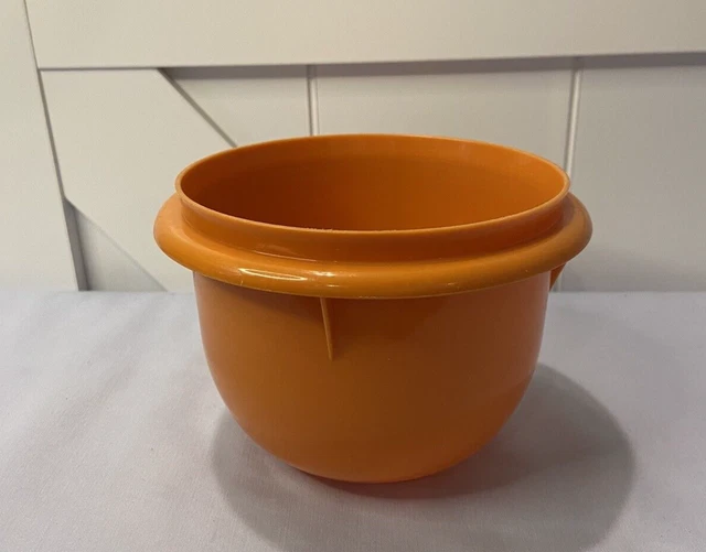 VINTAGE TUPPERWARE CONTAINER 270-4 Small Round Harvest Orange NO Lid $7 ...