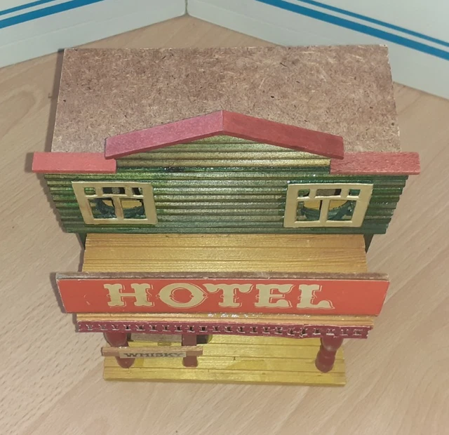 VERO WESTERN FORT Western Hotel Bank DDR Indianer Cowboy Holz Spielzeug ...