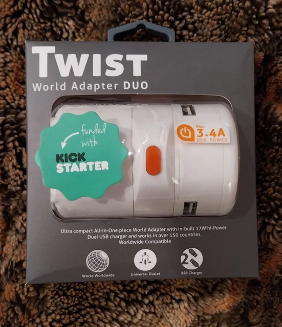 TWIST WORLD ADAPTER Duo with USB charger brand new Oneadaptr worldwide ...