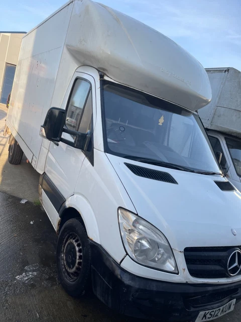 MERCEDES SPRINTER LUTON box van tail lift £3,000.00 - PicClick UK