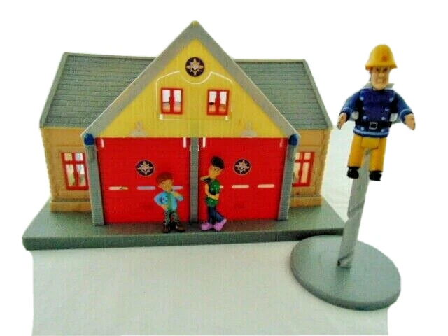 FIREMAN SAM PONTYPANDY Fire Station With 3 Figures & Fireman's Pole EUR ...