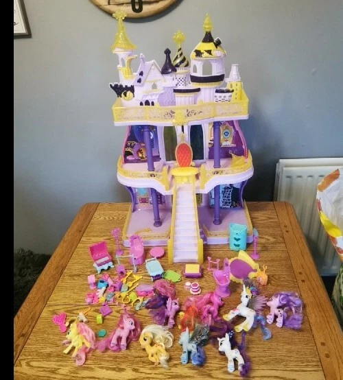 HASBRO MY LITTLE Pony Canterlot Castle Playset with furniture ...