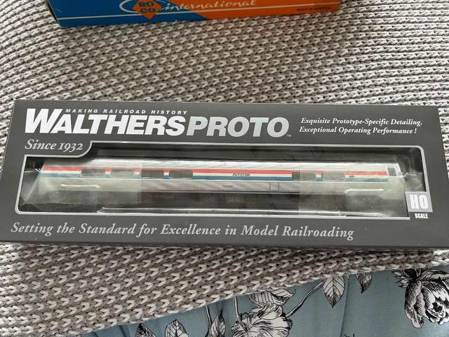 WALTHERS PROTO HO Scale 85' Budd Amfleet II Lounge Amtrak (Phase III ...