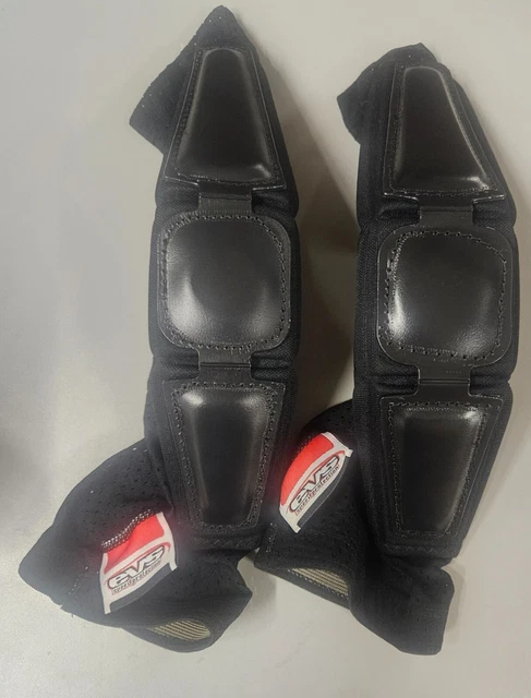 NEW - EVS Sports Speed Protection Adult Elbow Guards, Black, EG01 $30. ...