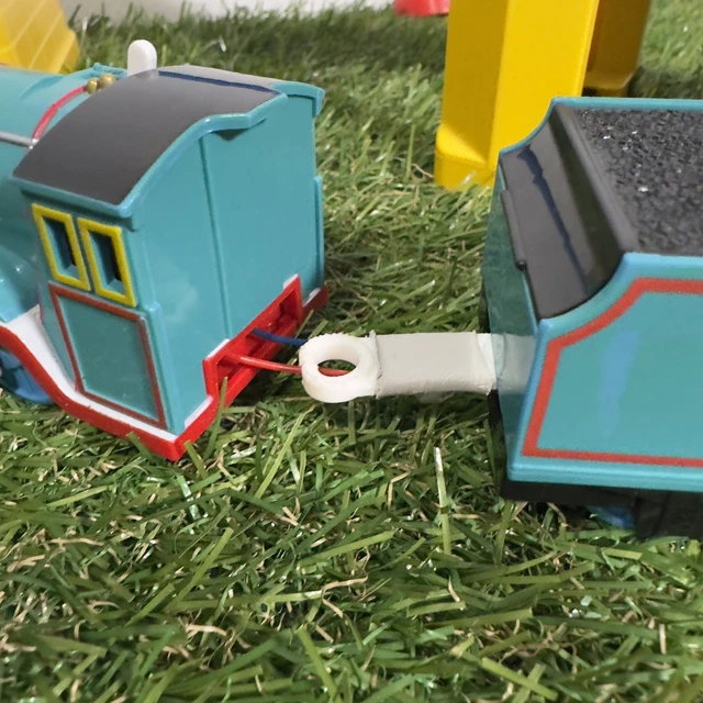 PLARAIL TOMY TRACKMASTER - Gordon & Coach - Thomas The Tank Engine Toy ...