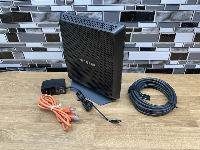 NETGEAR NIGHTHAWK-C7000V2-AC1900 DUAL-BAND Gigabit Cable Modem Wi-Fi ...