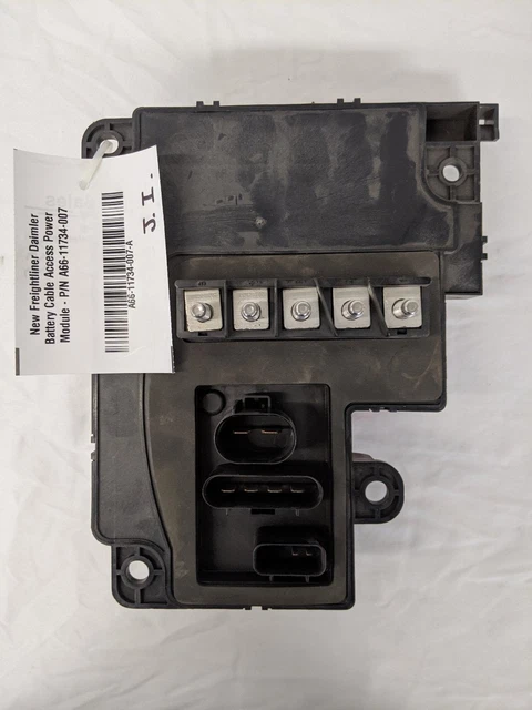 NEW FREIGHTLINER DAIMLER Battery Cable Access Power Module - P/N A66 ...