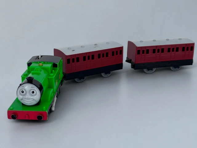 TOMY THOMAS FRIENDS Trackmaster Motorised Oliver 11 GWR Green Train ...