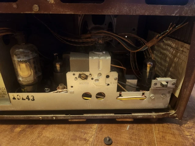 RARE VINTAGE PHILCO Predicta Model 3410 / 17" Princess Television $624. ...