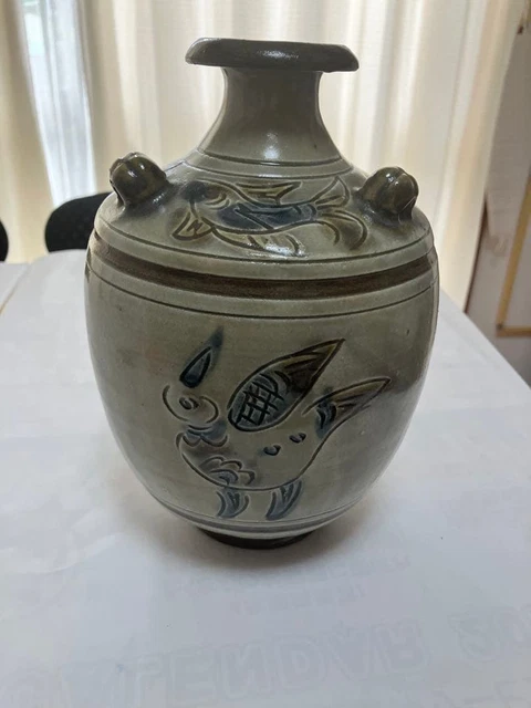 RYUKYU OKINAWA TSUBOYA ware [late] Isao Aragaki Jar with ears Yachimun ...