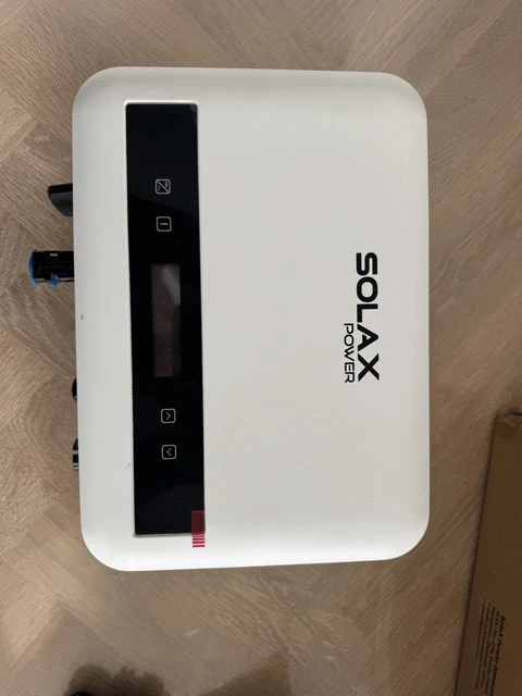 SOLAX X1-MINI G4 2.5kW String Inverter (incl. WiFi and AFCI) £29.90 ...
