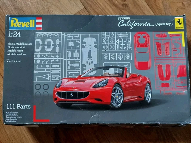 REVELL FERRARI CALIFORNIA Open Top 1/24 Scale Model Car Kit £20.00 ...