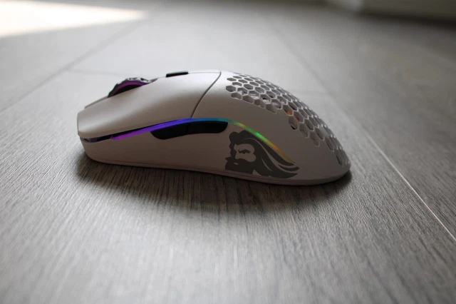 GLORIOUS MODEL O- Wireless RGB Gaming Mouse - Matte White + wired cable ...