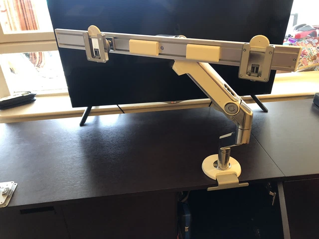 HUMANSCALE M8 ARTICULATING Dual Monitor Arm - Double Crossbar - 2 VESA ...