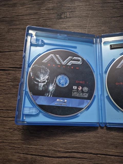 ALIENS VS. PREDATOR Requiem - Blu Ray & DVD - 2 Disc Set! $8.89 ...
