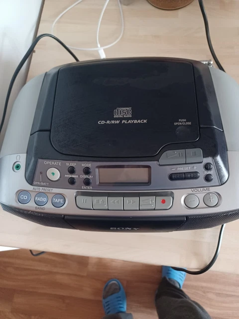 SONY CFD-S01 BOOMBOX CD Player with AM/FM Radio and Cassette £52.27 ...