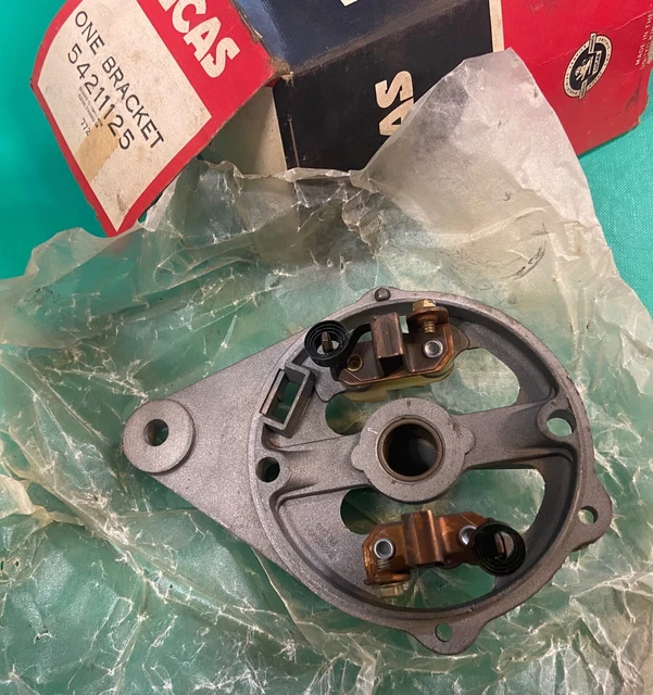 NOS LAND ROVER Series 2a LUCAS C40 Dynamo Commutator End Bracket 514195 ...