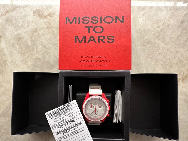 OMEGA X SWATCH Speedmaster Moonswatch Mission to Mars watch - SO33R100 ...