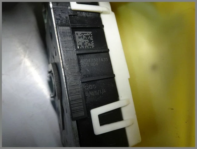 MERCEDES BENZ W212 Türschloss Tür Schloss hinten Rechts 2047301435 ...