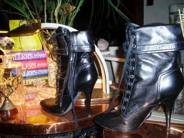 GIUSEPPE ZANOTTI BLACK Leather Ankle Boots 39 Rare & Much Sought After ...