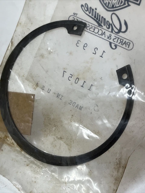 1 NOS GENUINE Harley Davidson OEM 11057 Retaining Ring Robison HD AMF ...