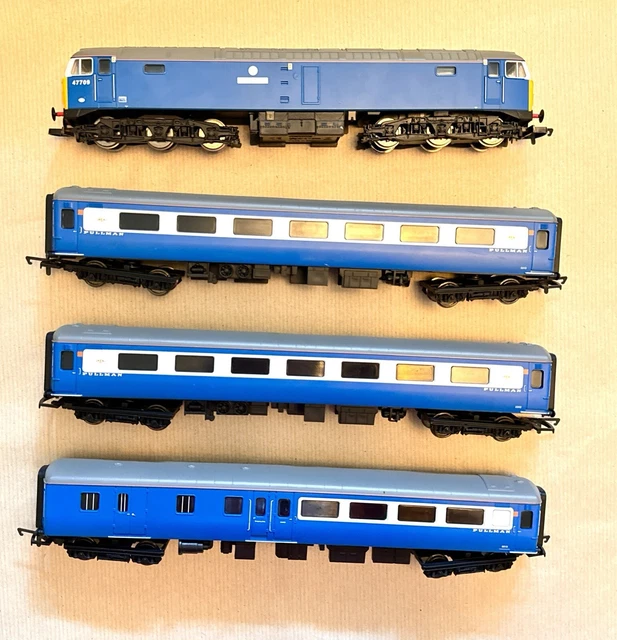 RARE HORNBY THE Blue Pullman Train Set R1093 OO class 47 Dionysos + 3 ...