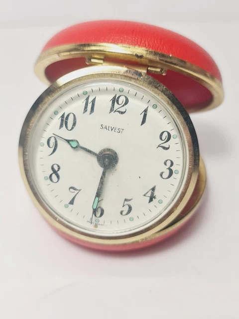 VINTAGE SALVEST RED Clam Shell Wind-Up Travel Alarm Clock - Made in ...