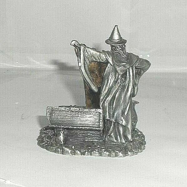 MYTH AND MAGIC - METHTINTDOUR TAPESTRY - Tudor Mint - WIZARD FIGURE £14.99 - PicClick UK