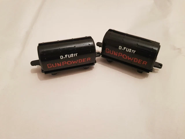 THOMAS THE TANK Engine & Friends ERTL 2 X D.FUSIT TANKER WAGONS ...