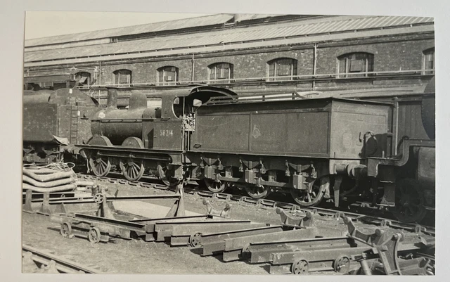 LMS RAILWAY LOCOMOTIVE Photograph - 58214 Derby Works - E8 £2.99 ...