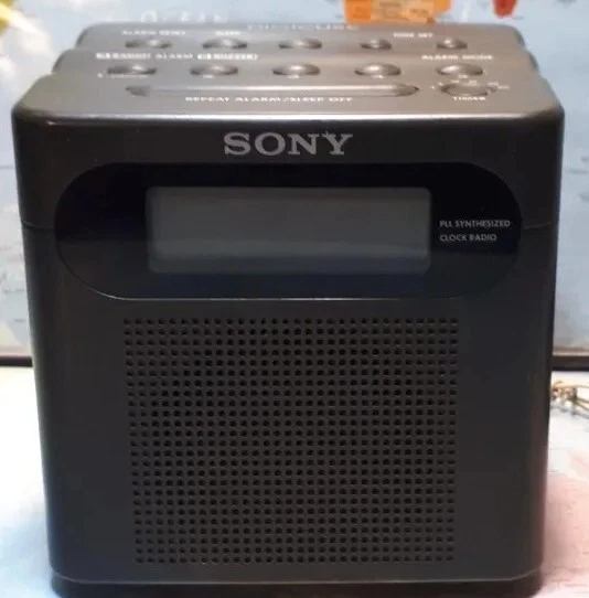 RADIO REVEIL DIGICUBE Sony Digicube ICF-C103L Rare et Vintage 1992's ...