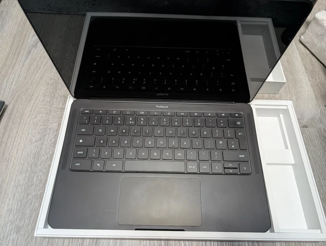 GOOGLE PIXELBOOK GO 13.3" Chromebook Intel Core m3-8100Y 8GB RAM 64GB ...