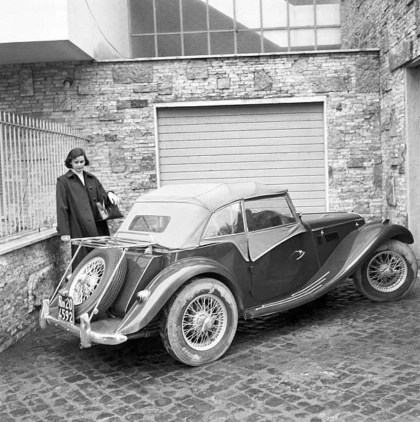 ITALIAN ACTRESS LUCIA Bos Posing With Her Car Italy 1955 Film Star Old ...