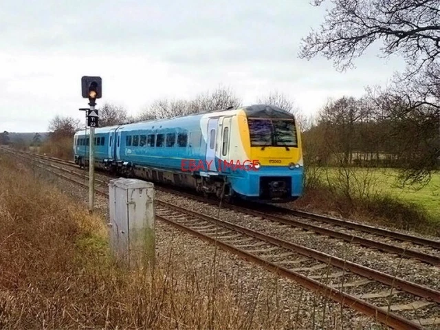 PHOTO CLASS 175 175 003 At Allensmore With The 09:00 Arriva Trains ...