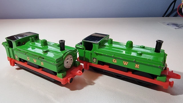 2X ERTL DUCK Thomas The Tank Engine Locomotives. 1990. Free Post £13.97 ...