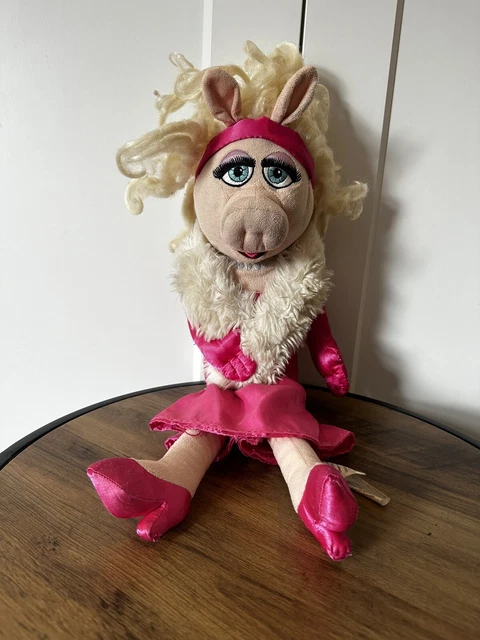 MISS PIGGY THE Muppets Disney Store Exclusive Stamped Plush Soft Toys ...