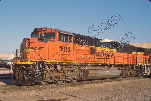 ORIGINAL DIA - BNSF SD70ACe 9010 At Galesburg, IL. 12/23 EUR 3,69 - PicClick DE