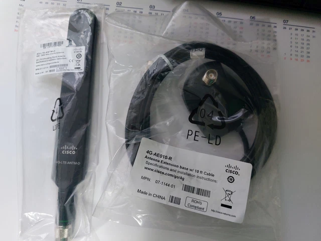 CISCO 4G-LTE-ANTM-D DIPOLE Antenna + 4G-AE010-R Antenna Ext. Base w/ 10 ...