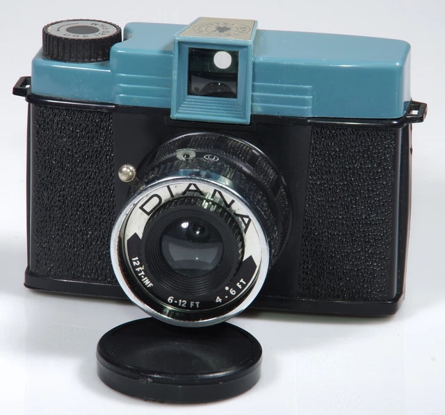 DIANA CAMERA N°151 6x6 FILM 120 Moyen format LOMOGRAPHY CAMERA BERGERE ...