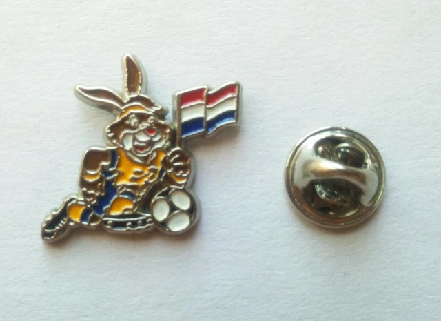 PIN'S LAPIN EURO 92 Football UEFA Drapeau France Berni Rabbit Pins Pin ...