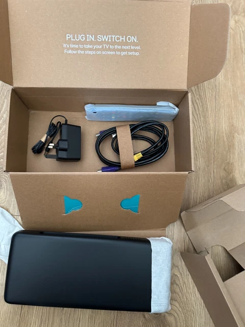 EE TV BOX Pro 112147 - 1TB 4K Wireless Freeview TV Box Latest Model ...