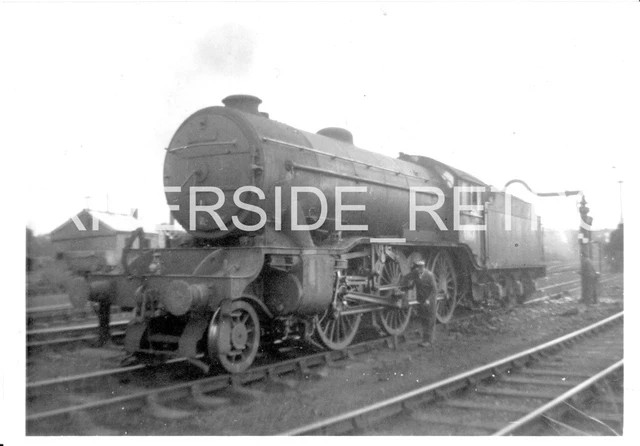 PHOTO RAILWAY CLASS K3 61913 Steam Loco At Neasden MPD 1960s 12x8cm £3. ...