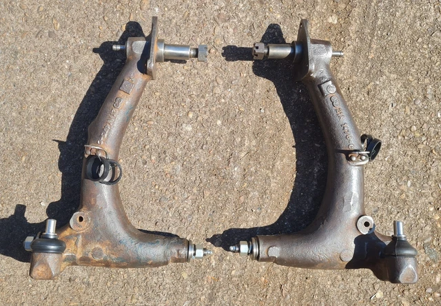 CLASSIC AUSTIN MORRIS Mini Hydrolastic Rear Radius Arms Pair Refurbed ...