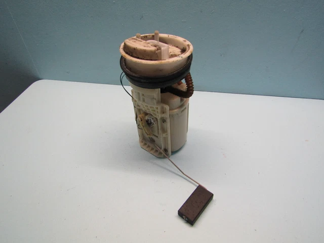 AUDI A2 8Z0 1,4l 16V BBY Kraftstoffpumpe Benzinpumpe Tankgeber ...