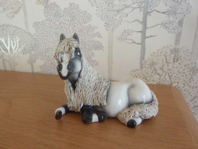 CHEVAL CERAMICS SPAGHETTI Mane & Tail Grey Resting Horse / Pony VGC ...