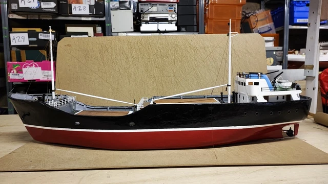 BILLING BOATS MERCANTIC Ship Boat Model Kit Built B424 1:50 W/motor £ ...